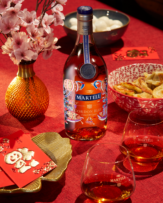 Martell Cognac France Cordon Bleu 1L The Epic Voyage Edition by Pierre Marie Travel Retail ...